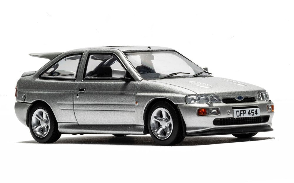 Corgi VA14806 1:43 Ford Escort RS Cosworth, Moondust Silver — Ironhorse ...
